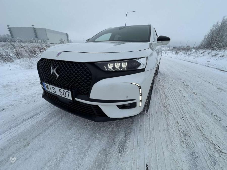 Белый Ситроен DS7 Crossback 2019 в Шяуляй, объемом двигателя 2.00 л и пробегом 262 тыс. км за 14800 €, фото 2 на AUTOMOTO.COM.LV
