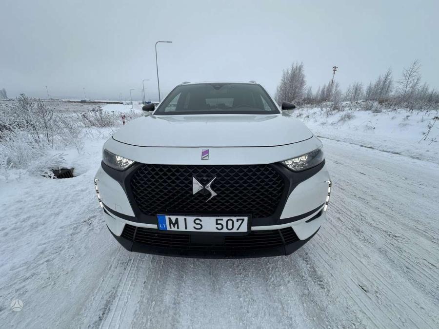 Белый Ситроен DS7 Crossback 2019 в Шяуляй, объемом двигателя 2.00 л и пробегом 262 тыс. км за 14800 €, фото 4 на AUTOMOTO.COM.LV