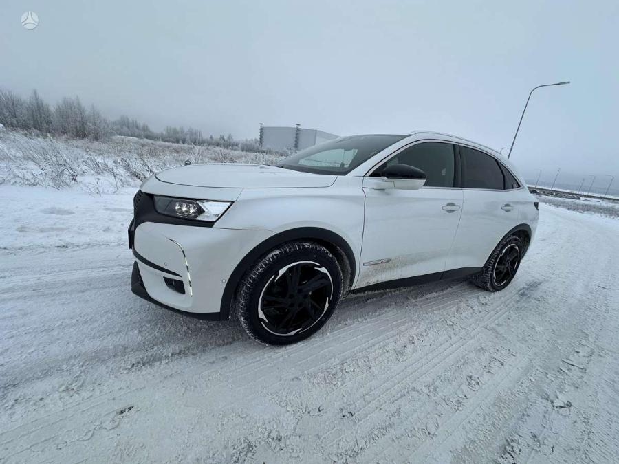 Белый Ситроен DS7 Crossback 2019 в Шяуляй, объемом двигателя 2.00 л и пробегом 262 тыс. км за 14800 €, фото 23 на AUTOMOTO.COM.LV