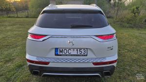 White Citroen DS7 Crossback 2019 in Kaunas, with an engine capacity of 2.00 L and mileage of 161 thousand km for 18200 €, photo 9 on AUTOMOTO.COM.LV