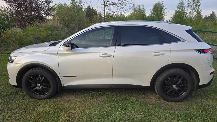 White Citroen DS7 Crossback 2019 in Kaunas, with an engine capacity of 2.00 L and mileage of 161 thousand km for 18200 €, photo 14 on AUTOMOTO.COM.LV