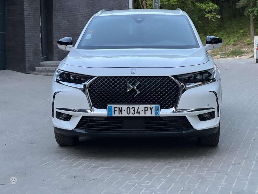 Balts Citroen DS7 Crossback 2020 Viļņa, ar dzinēja tilpumu 1.50 L un nobraukumu 193 tūkst. km par 12999 €, foto 4 vietnē AUTOMOTO.COM.LV