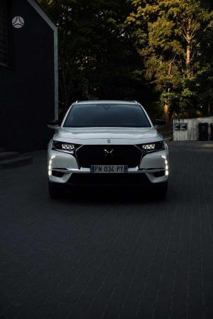Balts Citroen DS7 Crossback 2020 Viļņa, ar dzinēja tilpumu 1.50 L un nobraukumu 193 tūkst. km par 12999 €, foto 26 vietnē AUTOMOTO.COM.LV
