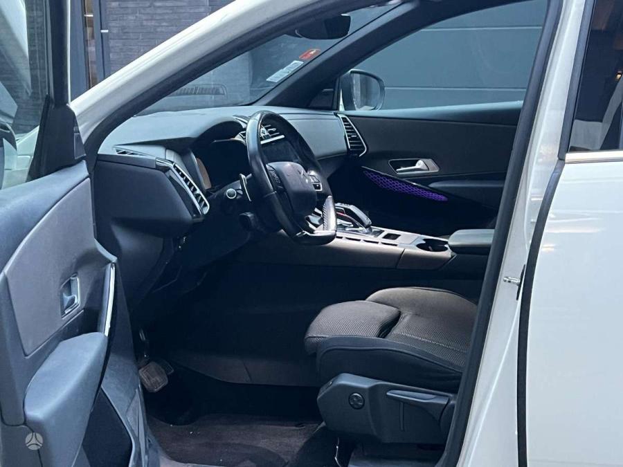 Balts Citroen DS7 Crossback 2020 Viļņa, ar dzinēja tilpumu 1.50 L un nobraukumu 193 tūkst. km par 12999 €, foto 27 vietnē AUTOMOTO.COM.LV