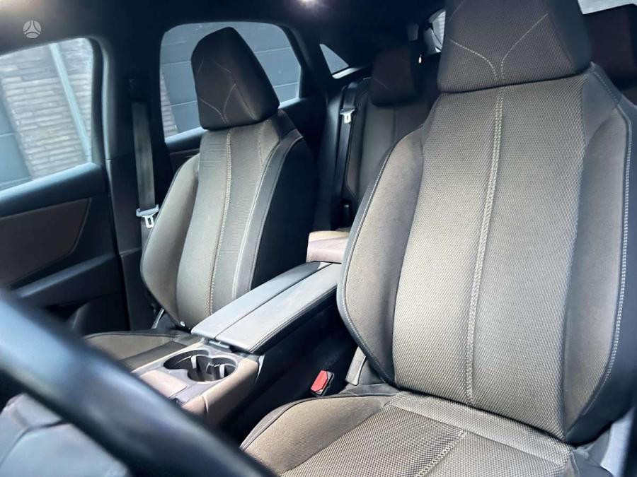 Balts Citroen DS7 Crossback 2020 Viļņa, ar dzinēja tilpumu 1.50 L un nobraukumu 193 tūkst. km par 12999 €, foto 32 vietnē AUTOMOTO.COM.LV