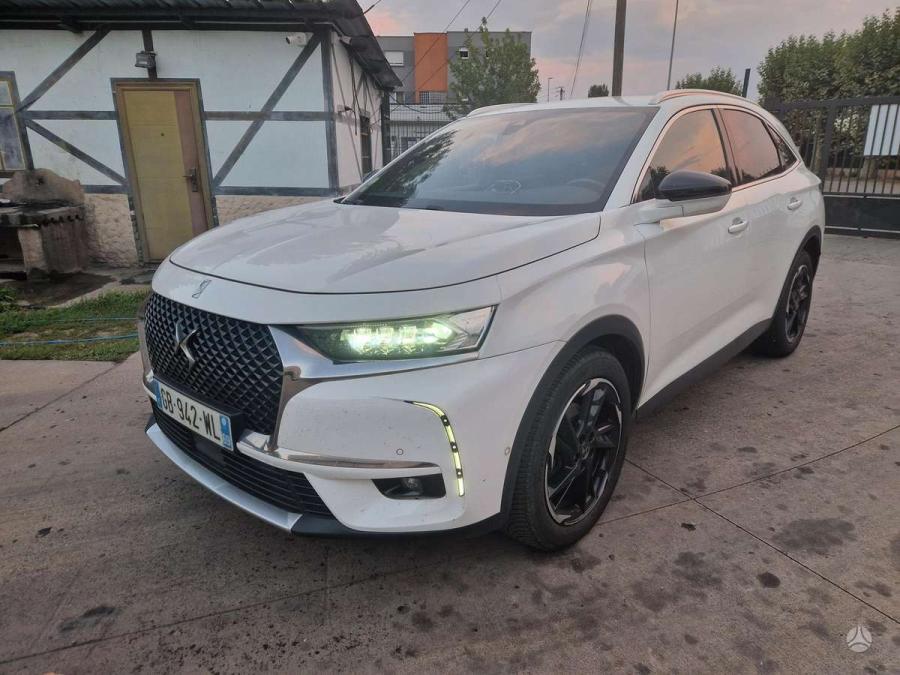 Balts Citroen DS7 Crossback 2021 Tauragė, ar dzinēja tilpumu 1.50 L un nobraukumu 202 tūkst. km par 14600 €, foto 1 vietnē AUTOMOTO.COM.LV