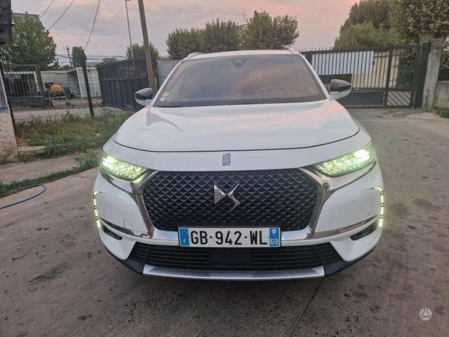Balts Citroen DS7 Crossback 2021 Tauragė, ar dzinēja tilpumu 1.50 L un nobraukumu 202 tūkst. km par 14600 €, foto 3 vietnē AUTOMOTO.COM.LV