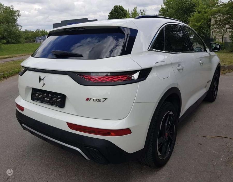Белый Ситроен DS7 Crossback 2021 в Шяуляй, объемом двигателя 1.50 л и пробегом 242 тыс. км за 13900 €, фото 5 на AUTOMOTO.COM.LV