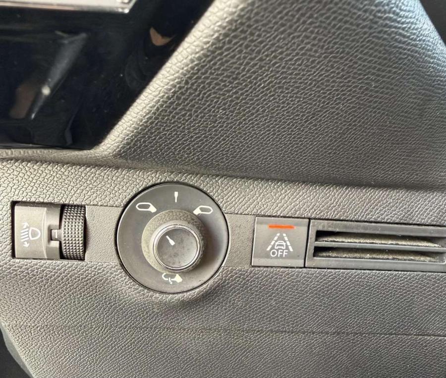 Balts Citroen DS7 Crossback 2021 Šauļi, ar dzinēja tilpumu 1.50 L un nobraukumu 242 tūkst. km par 13700 €, foto 18 vietnē AUTOMOTO.COM.LV