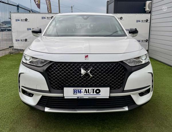 Balts Citroen DS7 Crossback 2022 Panevēža, ar dzinēja tilpumu 1.50 L un nobraukumu 163 tūkst. km par 15700 €, foto 2 vietnē AUTOMOTO.COM.LV