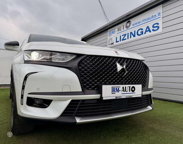 Balts Citroen DS7 Crossback 2022 Panevēža, ar dzinēja tilpumu 1.50 L un nobraukumu 163 tūkst. km par 15700 €, foto 4 vietnē AUTOMOTO.COM.LV