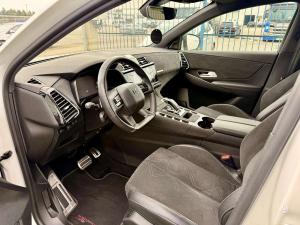 Balts Citroen DS7 Crossback 2022 Panevēža, ar dzinēja tilpumu 1.50 L un nobraukumu 163 tūkst. km par 15700 €, foto 14 vietnē AUTOMOTO.COM.LV