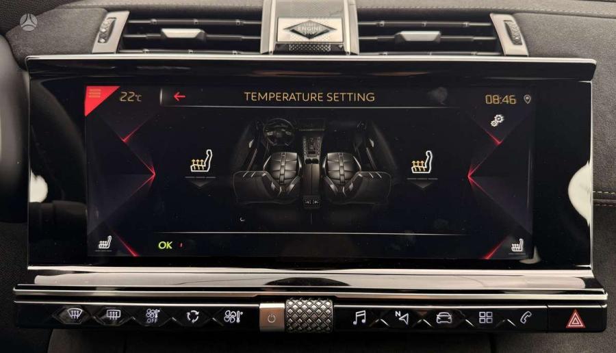 Balts Citroen DS7 Crossback 2022 Panevēža, ar dzinēja tilpumu 1.50 L un nobraukumu 163 tūkst. km par 15700 €, foto 22 vietnē AUTOMOTO.COM.LV