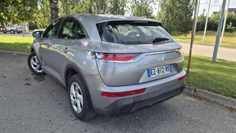 Grey Citroen DS7 2018 in Taurage, with an engine capacity of 2.05 L and mileage of 205 thousand km for 9600 €, photo 5 on AUTOMOTO.COM.LV