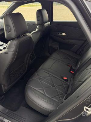 Grey Citroen DS7 2018 in Taurage, with an engine capacity of 2.00 L and mileage of 260 thousand km for 14400 €, photo 19 on AUTOMOTO.COM.LV