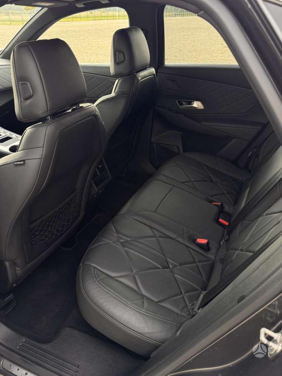 Grey Citroen DS7 2018 in Taurage, with an engine capacity of 2.00 L and mileage of 260 thousand km for 14400 €, photo 19 on AUTOMOTO.COM.LV