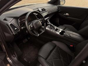 Grey Citroen DS7 2018 in Taurage, with an engine capacity of 2.00 L and mileage of 260 thousand km for 14400 €, photo 20 on AUTOMOTO.COM.LV