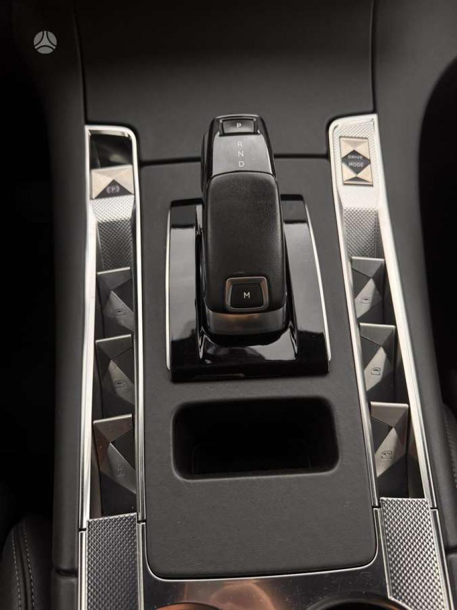 Grey Citroen DS7 2018 in Taurage, with an engine capacity of 2.00 L and mileage of 260 thousand km for 14400 €, photo 26 on AUTOMOTO.COM.LV