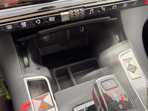 Grey Citroen DS7 2018 in Taurage, with an engine capacity of 2.00 L and mileage of 260 thousand km for 14400 €, photo 30 on AUTOMOTO.COM.LV