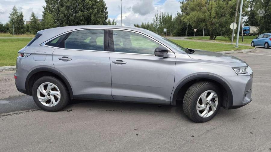 Grey Citroen DS7 2018 in Taurage, with an engine capacity of 1.50 L and mileage of 205 thousand km for 9600 €, photo 12 on AUTOMOTO.COM.LV