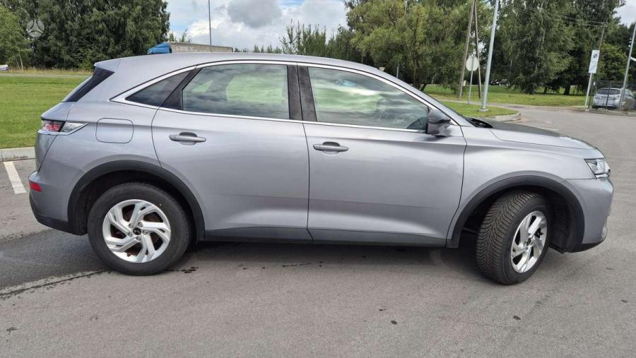 Grey Citroen DS7 2018 in Taurage, with an engine capacity of 1.50 L and mileage of 205 thousand km for 9600 €, photo 13 on AUTOMOTO.COM.LV