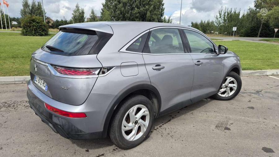 Grey Citroen DS7 2018 in Taurage, with an engine capacity of 1.50 L and mileage of 205 thousand km for 9600 €, photo 15 on AUTOMOTO.COM.LV