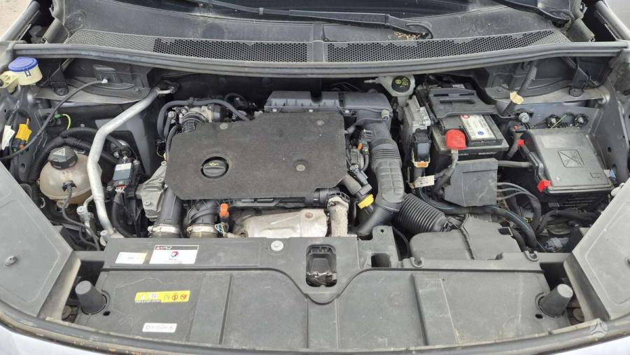 Grey Citroen DS7 2018 in Taurage, with an engine capacity of 1.50 L and mileage of 205 thousand km for 9600 €, photo 24 on AUTOMOTO.COM.LV