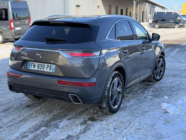 Pelēks Citroen DS7 2021 Tauragė, ar dzinēja tilpumu 1.60 L un nobraukumu 221 tūkst. km par 13000 €, foto 8 vietnē AUTOMOTO.COM.LV
