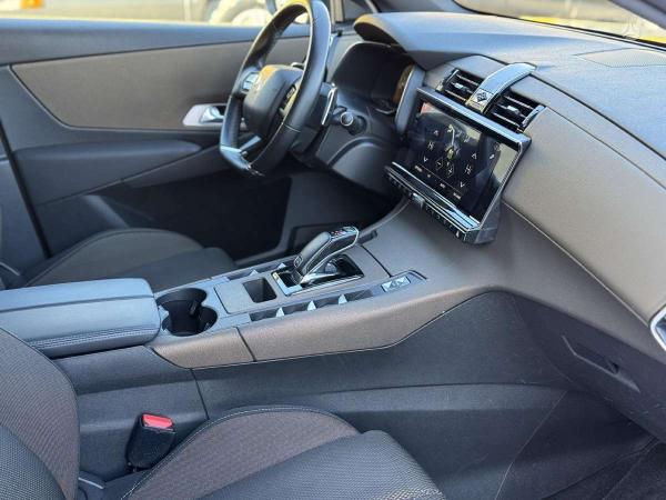 Grey Citroen DS7 2021 in Taurage, with an engine capacity of 1.60 L and mileage of 221 thousand km for 13000 €, photo 11 on AUTOMOTO.COM.LV