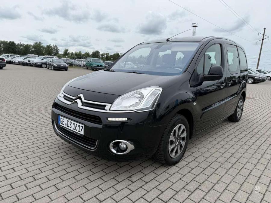 Черный Ситроен e-Berlingo 2013 в Мариямполе, объемом двигателя 1.60 л и пробегом 217 тыс. км за 4350 €, фото 1 на AUTOMOTO.COM.LV