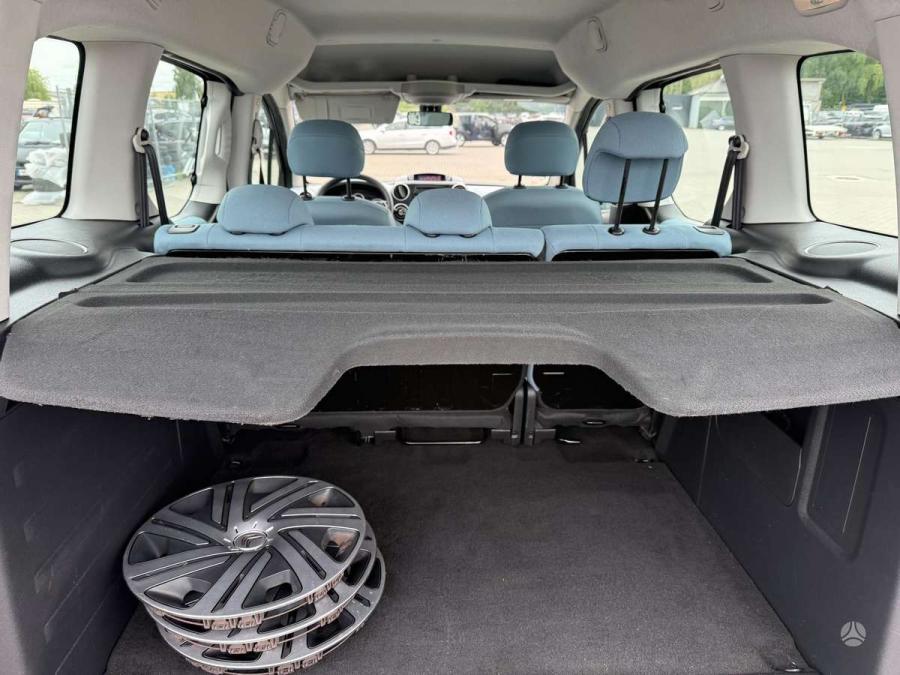 Черный Ситроен e-Berlingo 2013 в Мариямполе, объемом двигателя 1.60 л и пробегом 217 тыс. км за 4350 €, фото 14 на AUTOMOTO.COM.LV