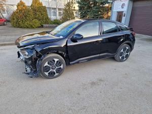 Melns Citroen e-C4 2024 Tauragė, ar dzinēja tilpumu 0.00 L un nobraukumu 12 tūkst. km par 9600 €, foto 2 vietnē AUTOMOTO.COM.LV