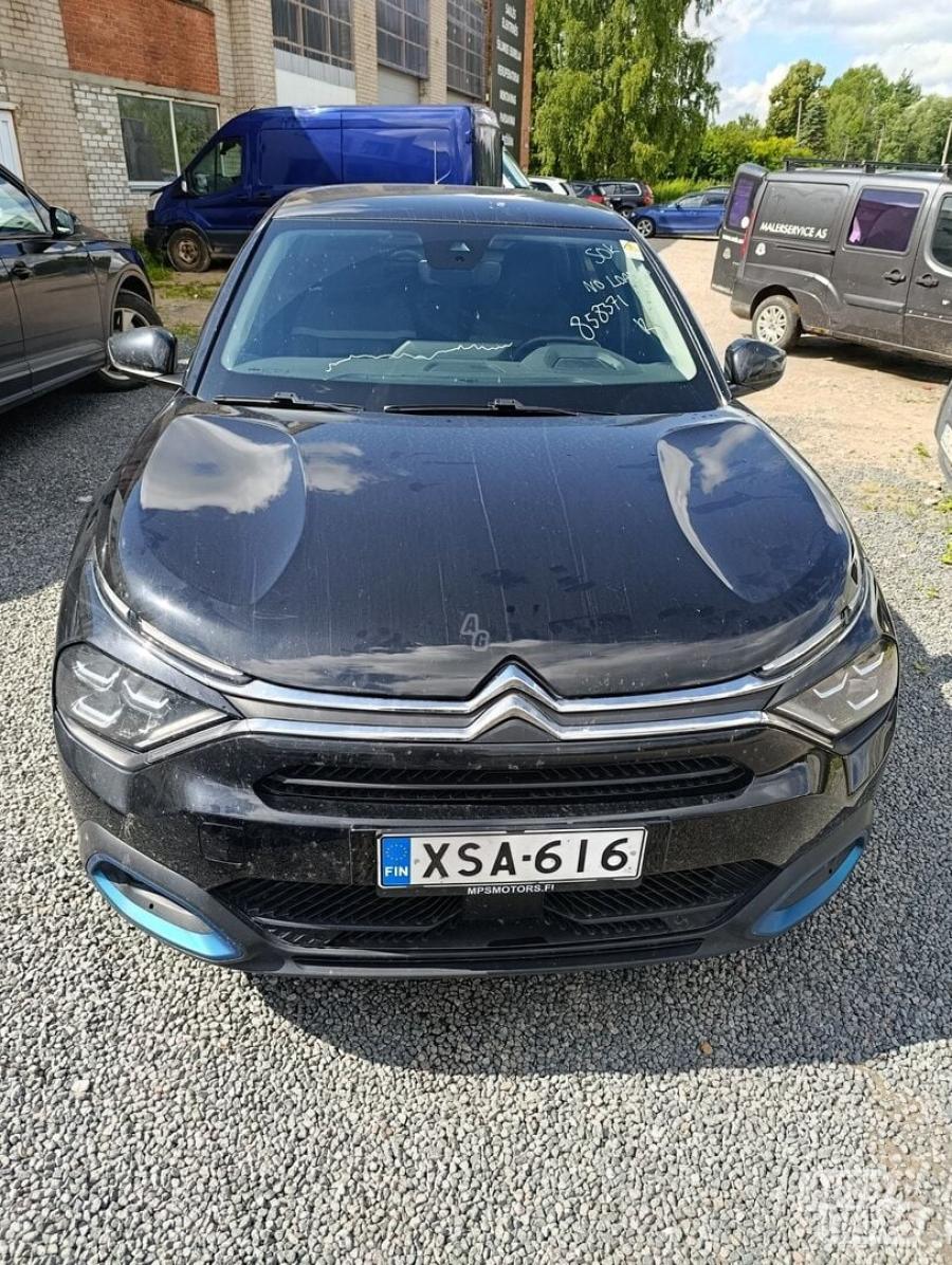 Citroen e-C4 2022 in Utena, with an engine capacity of 0.00 L and mileage of 100 thousand km for 14700 €, photo 1 on AUTOMOTO.COM.LV