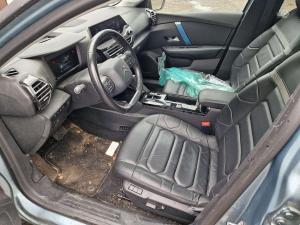 Zaļš Citroen e-C4 2021 Marijampole, ar dzinēja tilpumu 0.00 L un nobraukumu 220 tūkst. km par 7000 €, foto 17 vietnē AUTOMOTO.COM.LV