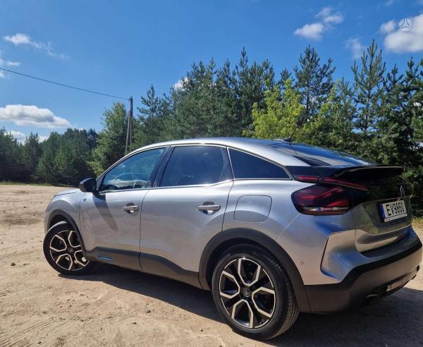 Pelēks Citroen e-C4 2021 Viļņa, ar dzinēja tilpumu 0.00 L un nobraukumu 64 tūkst. km par 14000 €, foto 6 vietnē AUTOMOTO.COM.LV