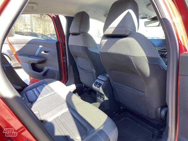 Sarkans Citroen e-C4 2021 Viļņa, ar dzinēja tilpumu 0.00 L un nobraukumu 135 tūkst. km par 14500 €, foto 9 vietnē AUTOMOTO.COM.LV
