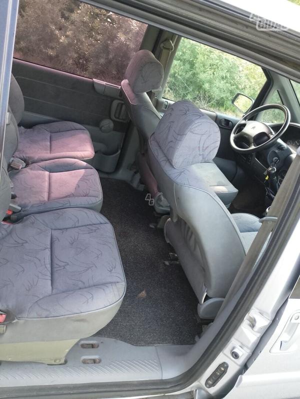 Pelēks Citroen Evasion 1999 Viļņa, ar dzinēja tilpumu 1.90 L un nobraukumu 250 tūkst. km par 1000 €, foto 9 vietnē AUTOMOTO.COM.LV