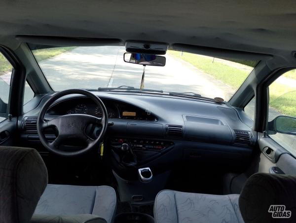 Pelēks Citroen Evasion 1999 Viļņa, ar dzinēja tilpumu 1.90 L un nobraukumu 250 tūkst. km par 1000 €, foto 10 vietnē AUTOMOTO.COM.LV