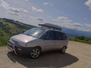 Pelēks Citroen Evasion 1999 Viļņa, ar dzinēja tilpumu 1.90 L un nobraukumu 250 tūkst. km par 1000 €, foto  vietnē AUTOMOTO.COM.LV