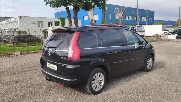 Melns Citroen Grand C4 Picasso 2009 Klaipėda, ar dzinēja tilpumu 2.00 L un nobraukumu 205 tūkst. km par 1650 €, foto 7 vietnē AUTOMOTO.COM.LV