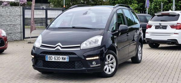 Melns Citroen Grand C4 Picasso 2011 Tauragė, ar dzinēja tilpumu 1.56 L un nobraukumu 269 tūkst. km par 2100 €, foto 5 vietnē AUTOMOTO.COM.LV