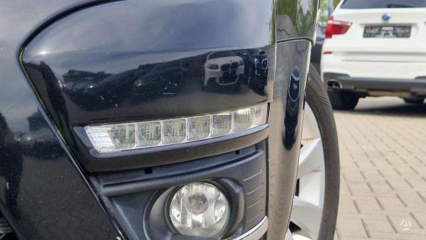 Melns Citroen Grand C4 Picasso 2011 Tauragė, ar dzinēja tilpumu 1.56 L un nobraukumu 269 tūkst. km par 2100 €, foto 9 vietnē AUTOMOTO.COM.LV