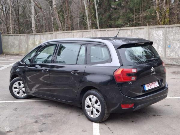 Melns Citroen Grand C4 Picasso 2014 Viļņa, ar dzinēja tilpumu 1.56 L un nobraukumu 259 tūkst. km par 4800 €, foto 5 vietnē AUTOMOTO.COM.LV