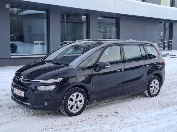 Black Citroen Grand C4 Picasso 2014 in Vilnius, with an engine capacity of 1.56 L and mileage of 259 thousand km for 4600 €, photo 5 on AUTOMOTO.COM.LV