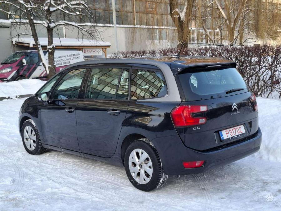 Melns Citroen Grand C4 Picasso 2014 Viļņa, ar dzinēja tilpumu 1.56 L un nobraukumu 259 tūkst. km par 4650 €, foto 13 vietnē AUTOMOTO.COM.LV