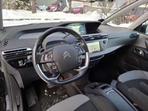 Melns Citroen Grand C4 Picasso 2014 Viļņa, ar dzinēja tilpumu 1.56 L un nobraukumu 259 tūkst. km par 4650 €, foto 14 vietnē AUTOMOTO.COM.LV