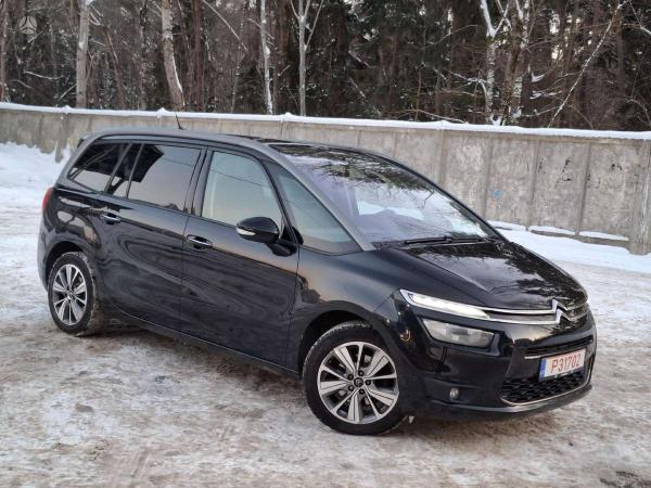 Melns Citroen Grand C4 Picasso 2014 Viļņa, ar dzinēja tilpumu 2.00 L un nobraukumu 285 tūkst. km par 6300 €, foto 1 vietnē AUTOMOTO.COM.LV