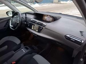 Melns Citroen Grand C4 Picasso 2014 Viļņa, ar dzinēja tilpumu 2.00 L un nobraukumu 285 tūkst. km par 6300 €, foto 16 vietnē AUTOMOTO.COM.LV