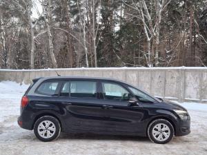 Melns Citroen Grand C4 Picasso 2014 Viļņa, ar dzinēja tilpumu 1.56 L un nobraukumu 259 tūkst. km par 4650 €, foto 8 vietnē AUTOMOTO.COM.LV