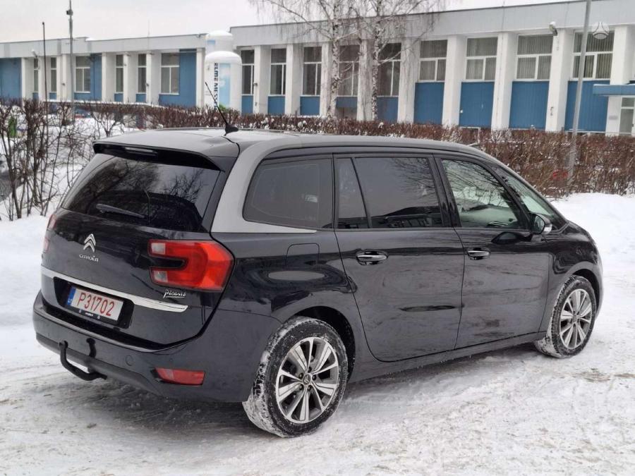 Black Citroen Grand C4 Picasso 2014 in Vilnius, with an engine capacity of 2.00 L and mileage of 284 thousand km for 6300 €, photo 14 on AUTOMOTO.COM.LV